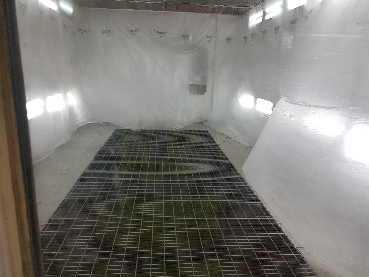 New wet spray booth 2 - Manufacturing News